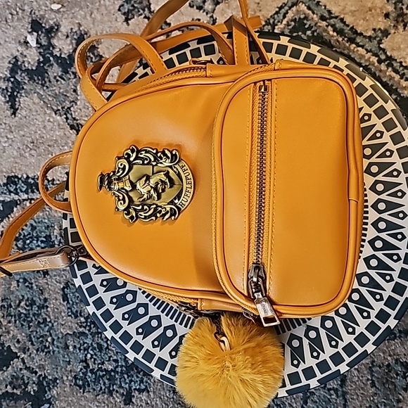 Warner Bros. | Bags | Bioworld Hogwarts Hufflepuff Harry Potter Faux ...